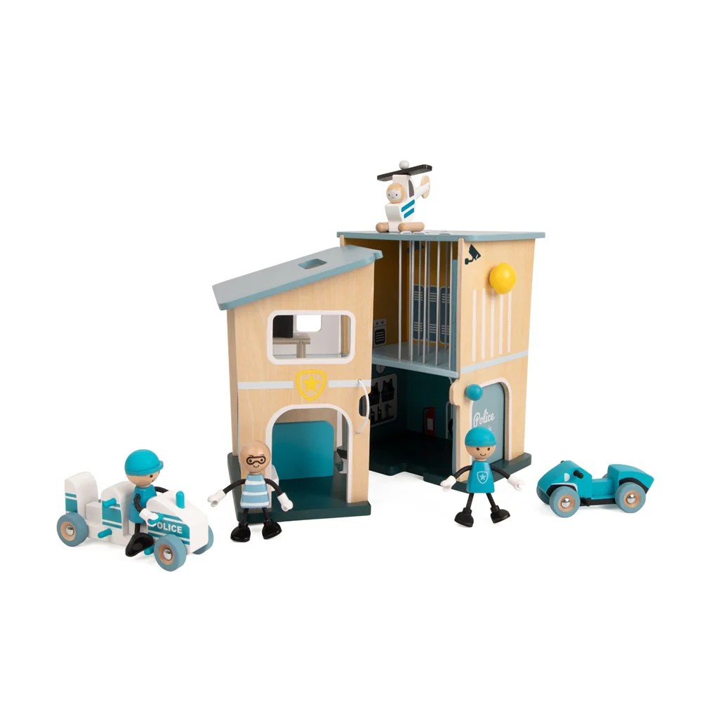 Classic World - Police Station – Get Lost Outdoors & Toys